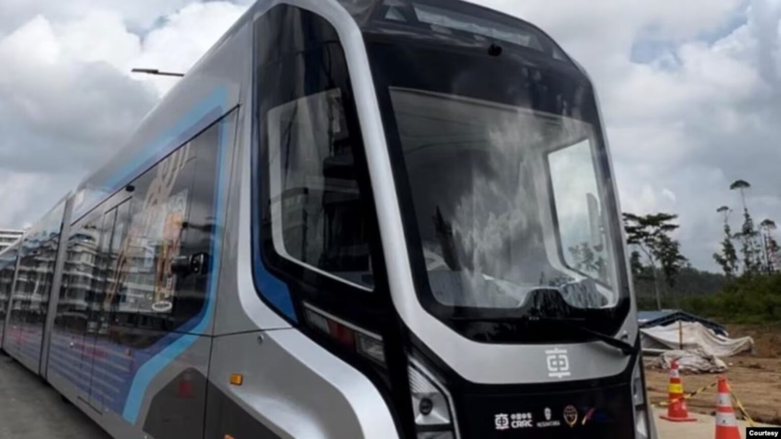 Perjalanan Makin Lancar! Kereta Komuter Baru Hadir di Sekitar IKN ...